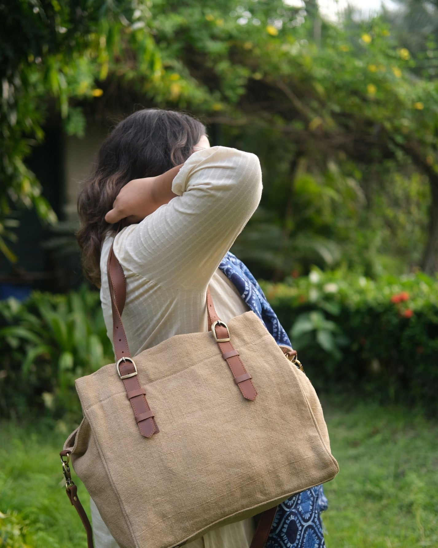 The Boyfriend Bag – The Burlap People
